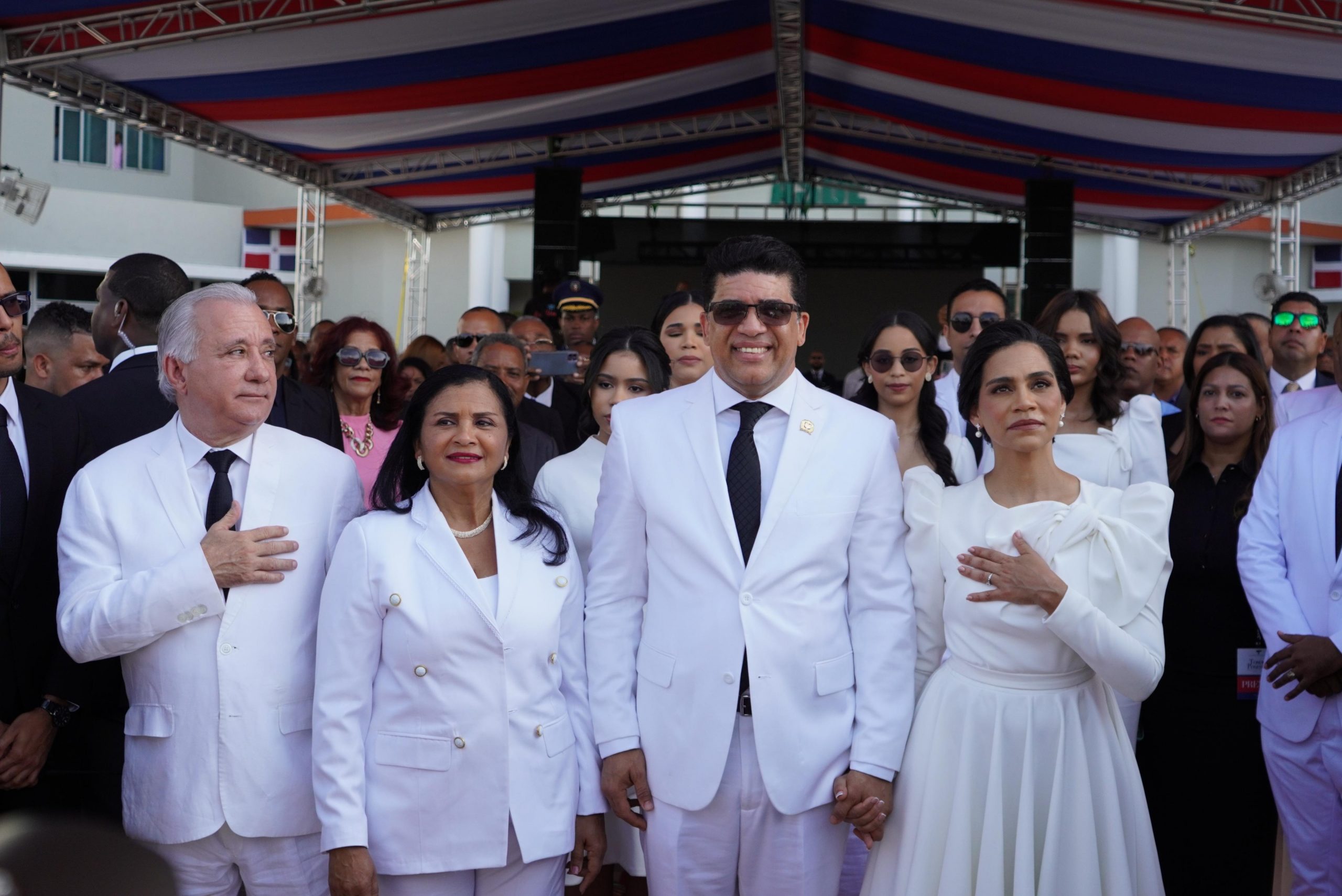 Dío Astacio toma posesión como alcalde SDE